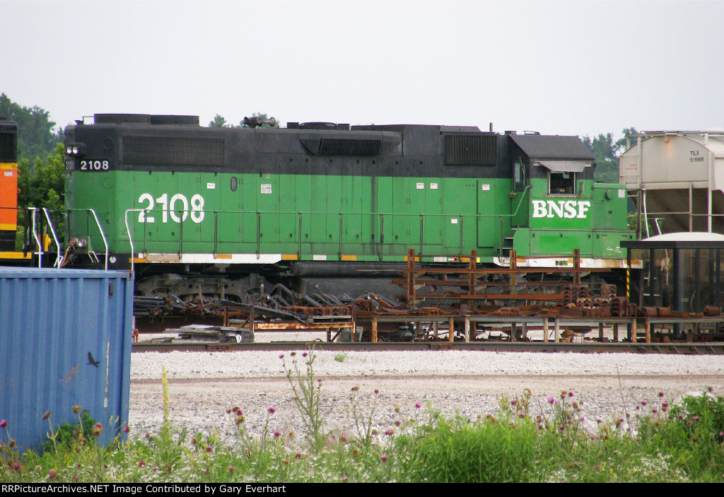BNSF 2108